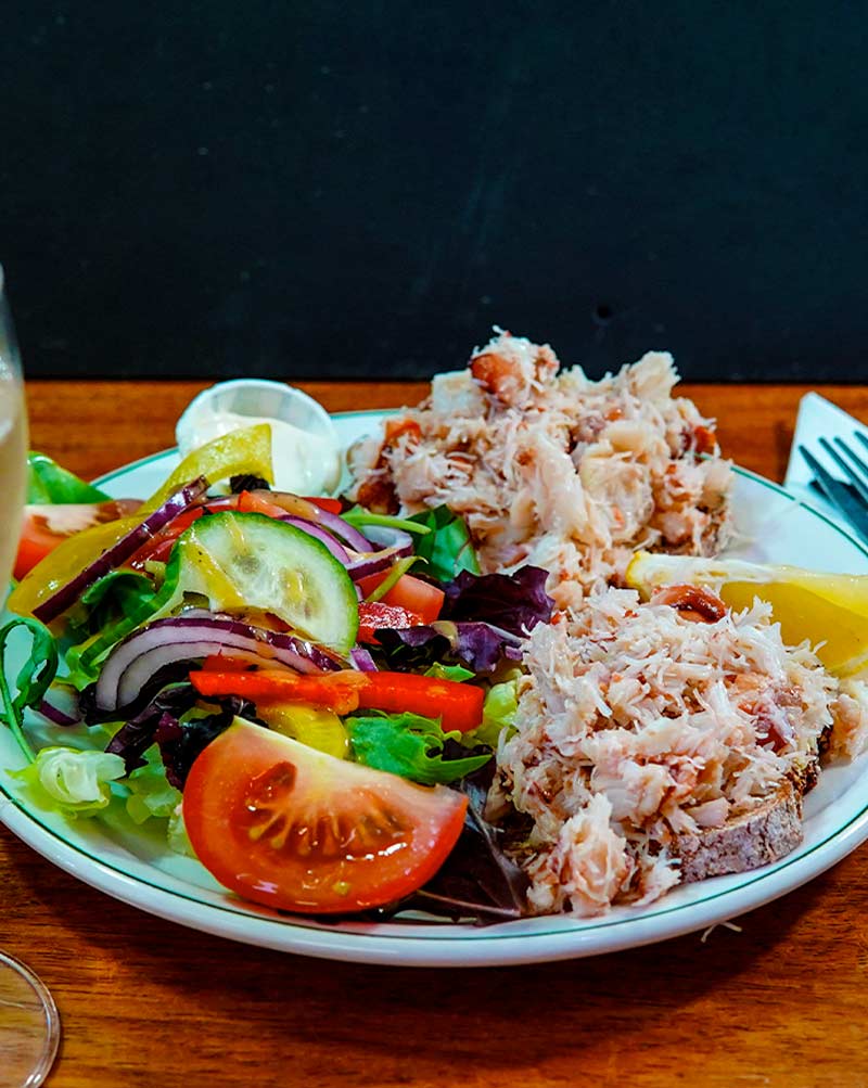 Bushes Bar Baltimore - Pub West Cork Ireland